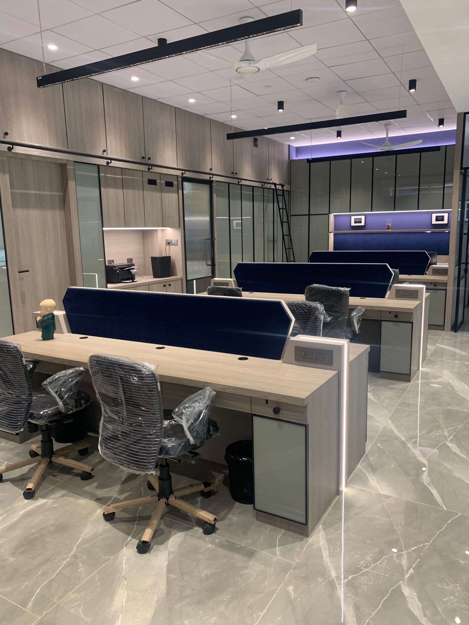 About Us - Rawji Fine Fragrances